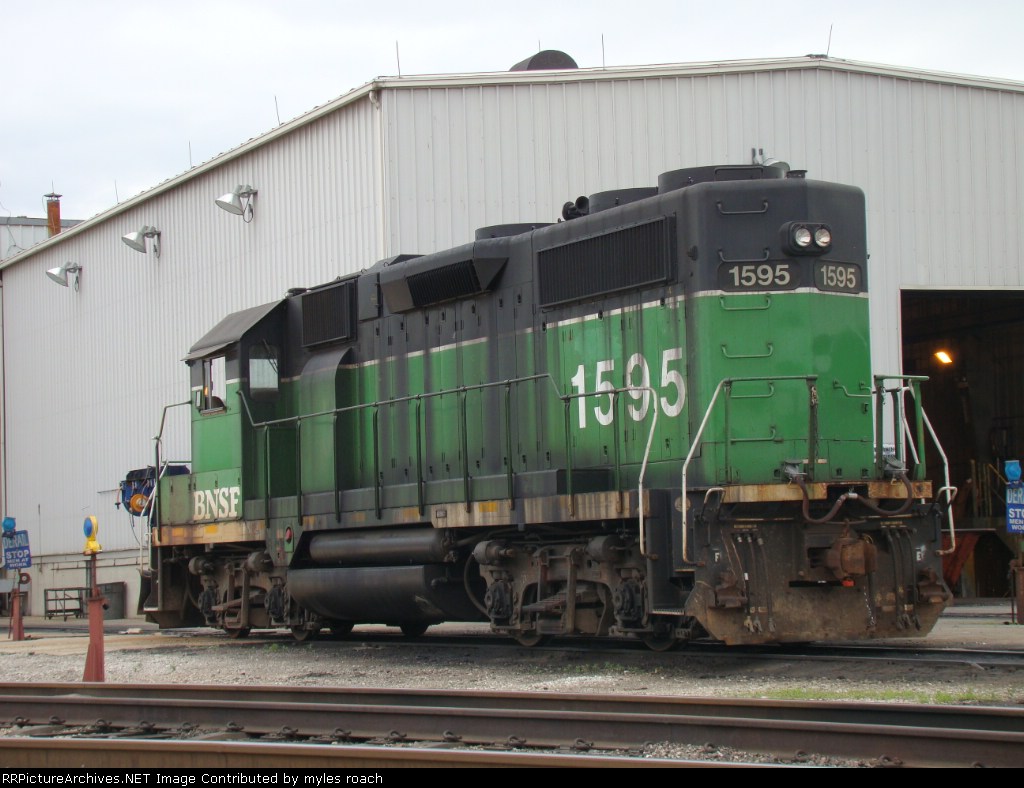 BNSF 1595